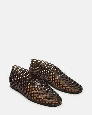 Steve Madden Grove Square Toe Flats