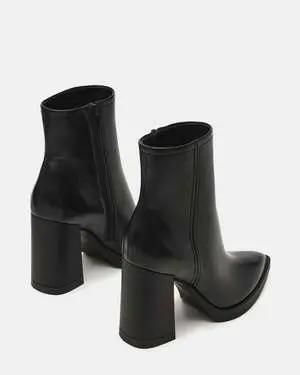 Steve Madden Harden Block Heel Booties With Pointed Toe And Zip Closure