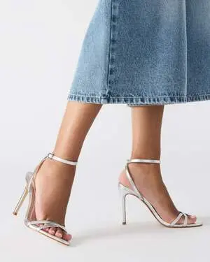 Steve Madden Jypsey Strappy Heels