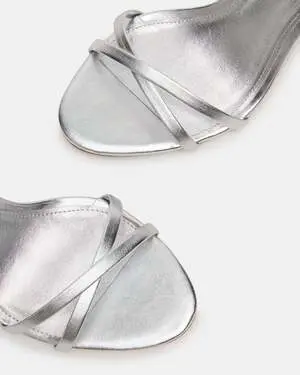 Steve Madden Jypsey Strappy Heels