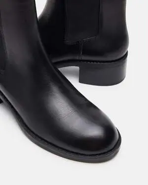 Steve Madden Kaplan Block Heel Booties