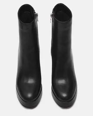 Steve Madden Tyra Block Heel Booties