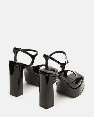 Steve Madden Liandra Block Heels