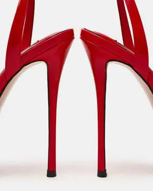 Steve Madden Jezzica Platform Heels