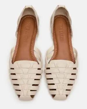 Steve Madden Medlin Square Toe Flats