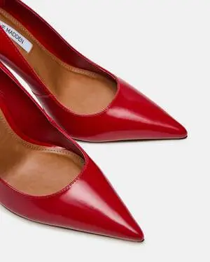 Steve Madden Noir Pointed Toe Heels