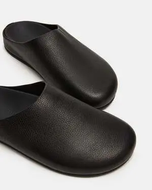 Steve Madden Fern Slip-on Flats