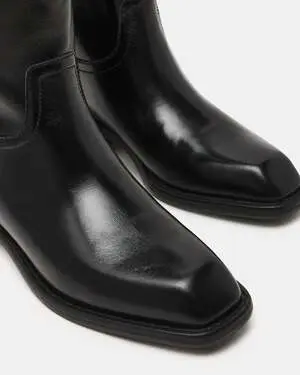 Steve Madden Primo Square Toe Boots