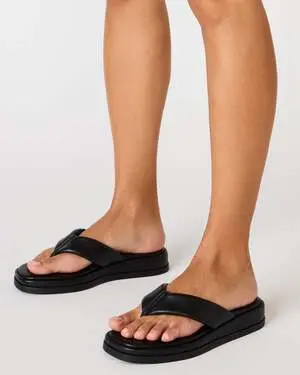 Steve Madden Bella Thong Sandals