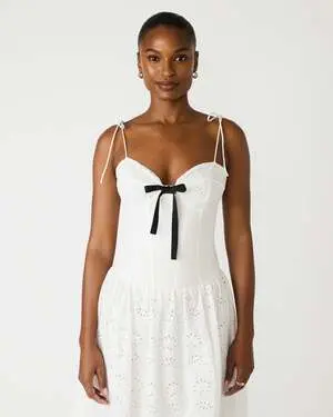 Steve Madden Juliara Sleeveless Flowy Dress