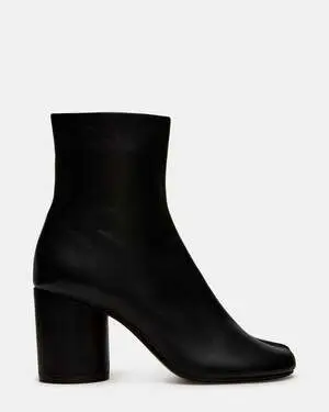 Steve Madden Caro Block Heel Booties