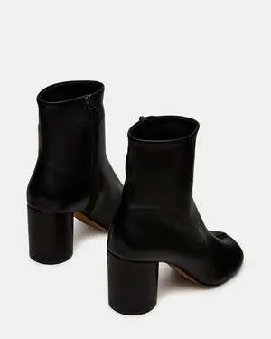 Steve Madden Caro Block Heel Booties