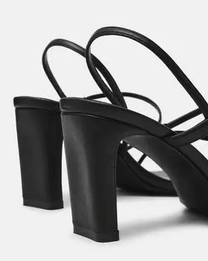 Steve Madden Vinetia Block Heels