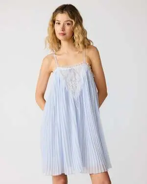Steve Madden Hellen Sleeveless Flowy Dress