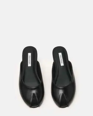 Steve Madden Bloss Slip-on Flats