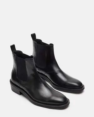 Steve Madden Desperado Ankle Boots