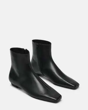 Steve Madden Zami Ankle Booties