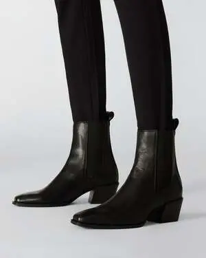 Steve Madden Daxen Block Heel Booties - Black
