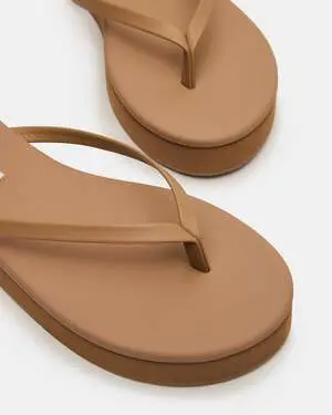 Steve Madden Kiora Thong Sandals