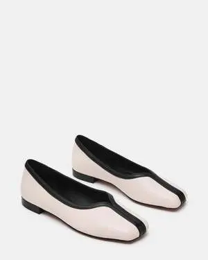 Steve Madden Dorelia Square Toe Flats