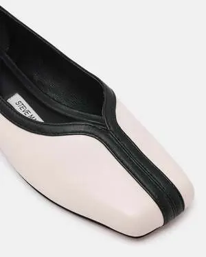 Steve Madden Dorelia Square Toe Flats