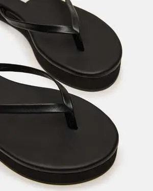 Steve Madden Kiora Thong Sandals