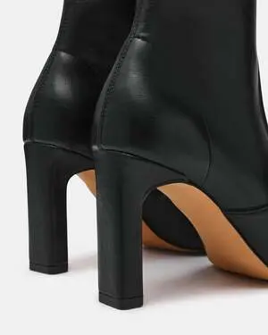 Steve Madden Lyrica Block Heel Booties