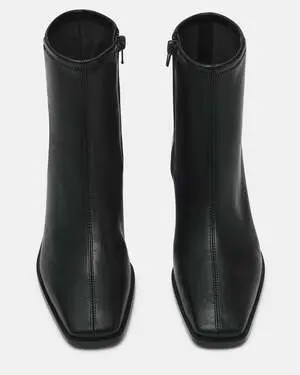Steve Madden Eralyn Block Heel Booties