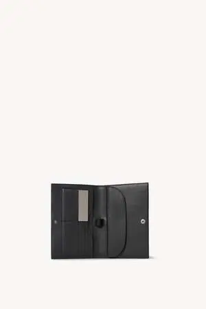 THE ROW Essential Leather Pouch - Black