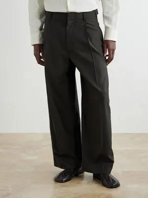 LEMAIRE Straight-leg Pleated Trousers - Brown