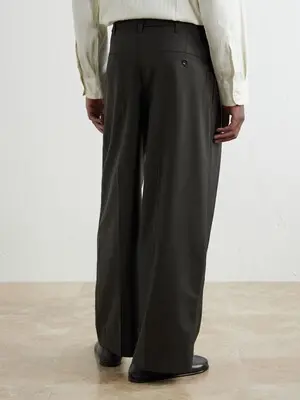 LEMAIRE Straight-leg Pleated Trousers - Brown