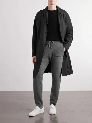 Eleventy Tapered Ribbed Cashmere Drawstring Sweatpants - Gray
