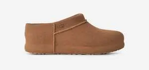 UGG Enwrap Clog Sheepskin Shoes - Chestnut