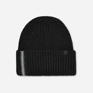 UGG Chunky Rib Braid Beanie - Black