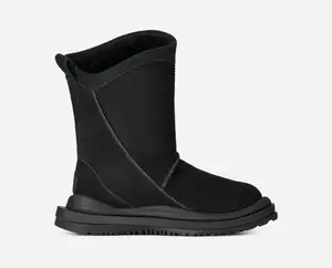 UGG Classic Distort Sheepskin Boots - Black