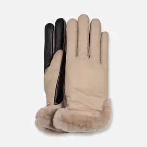 UGG Sheepskin Vent Aw Glove - Putty