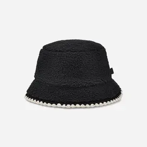 UGG Fluff Scalloped Hat Fleece Black