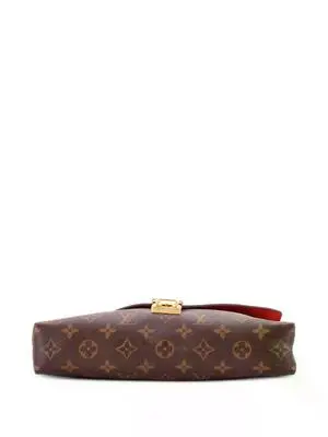 LOUIS VUITTON Pallas Chain Shoulder Bag - Red