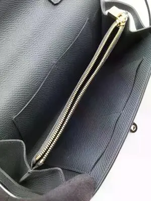 Hermès Kelly Long To Go Shoulder Bag - Grey