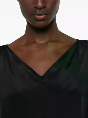 Imperial V-neck Long Sleeve Top