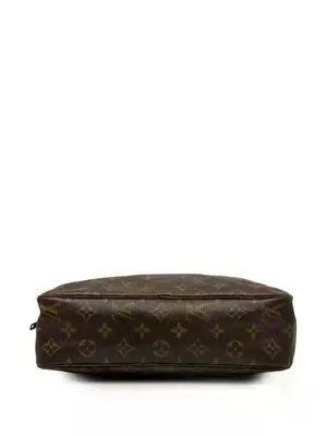 LOUIS VUITTON Monogram Canvas Trousse Toilette 28 Clutch Bag