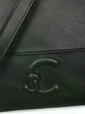 COCCINELLE Logo-embossed Foldover Shoulder Bag - Black