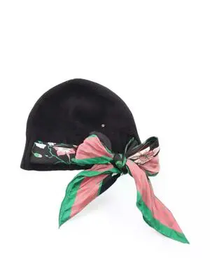 Gucci Beanie With Floral Print Silk Scarf Detail