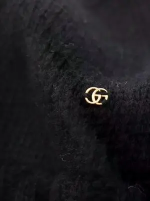 Gucci Beanie With Floral Print Silk Scarf Detail