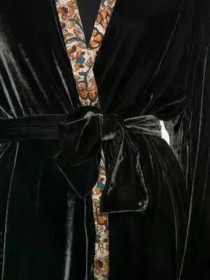 WHYCI Velvet Cape