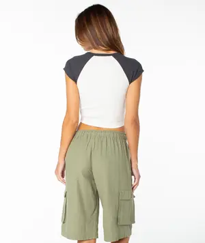 Roxy Cropped Graphic T-shirt