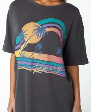 Roxy Oversized Graphic T-shirt