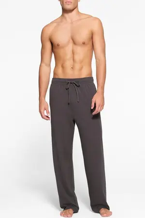 SKIMS Straight-leg Trousers