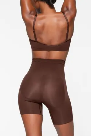 SKIMS Shaping Shorts