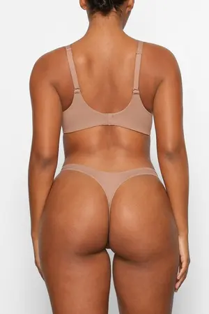 SKIMS Push-up Demi’ Bra